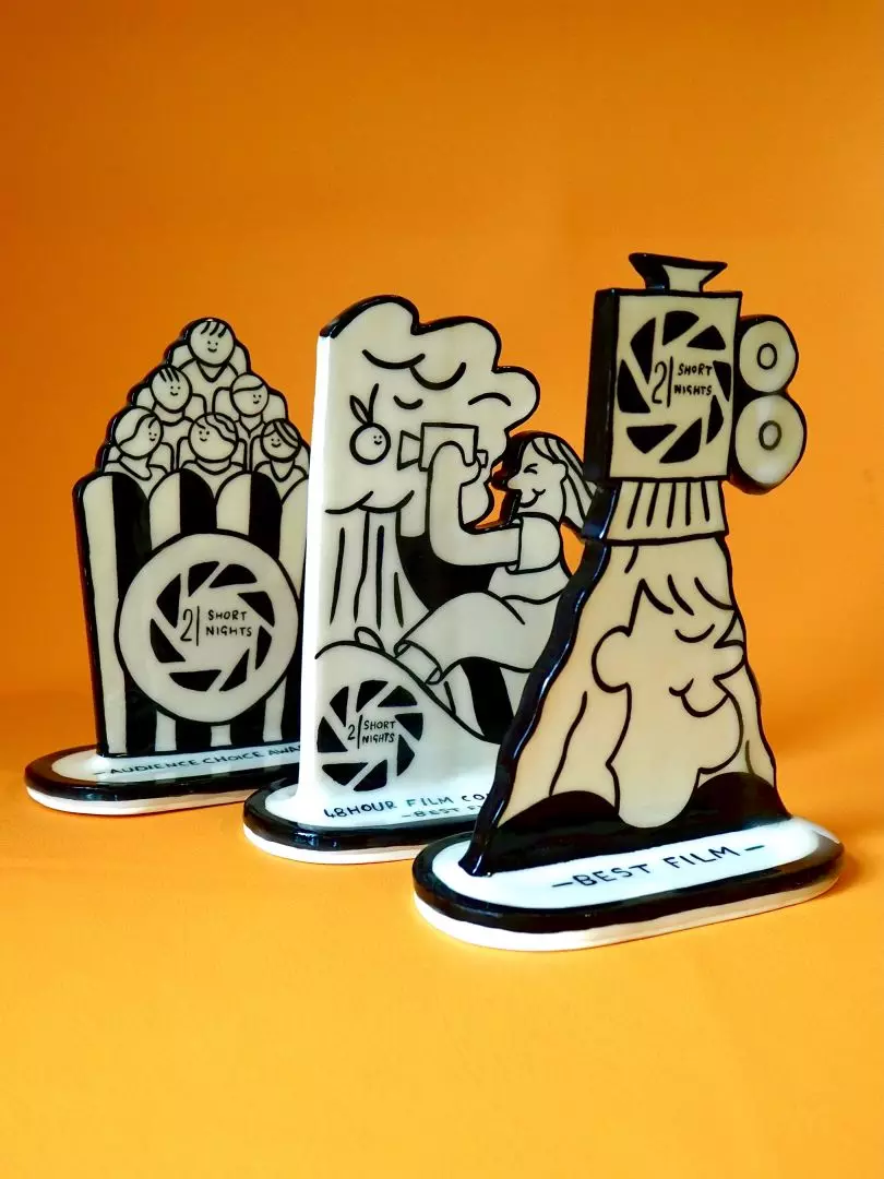 Ceramiczne trofea na Festiwal Filmowy Dwie Krótkie Noce, 2021 © Scotty Gillespie