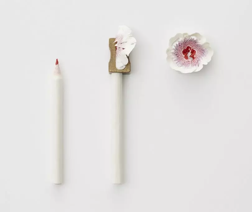 Bunga Kertas: Karya seni kelopak menakjubkan yang dibuat dari serutan kertas 4692_2