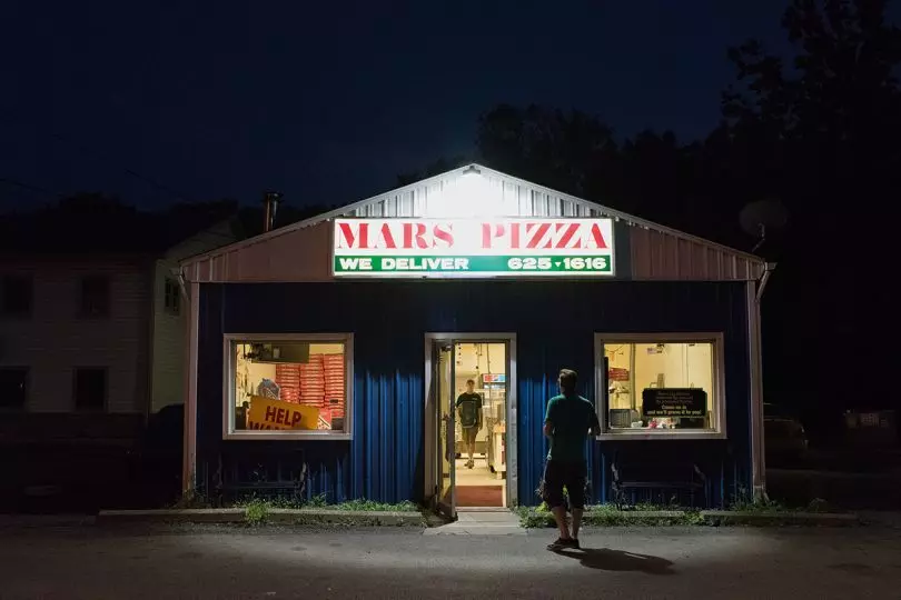 Mars, Pennsylvania, van The New Colonists, 2017 © Monica Alcazar-Duarte Met vergunning van The Photographers' Gallery