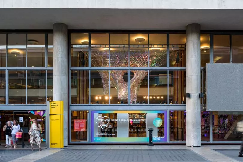 Ventricolo: installazione gigante a forma di cuore commissionata dal Southbank Center per il Festival of Love 4869_4