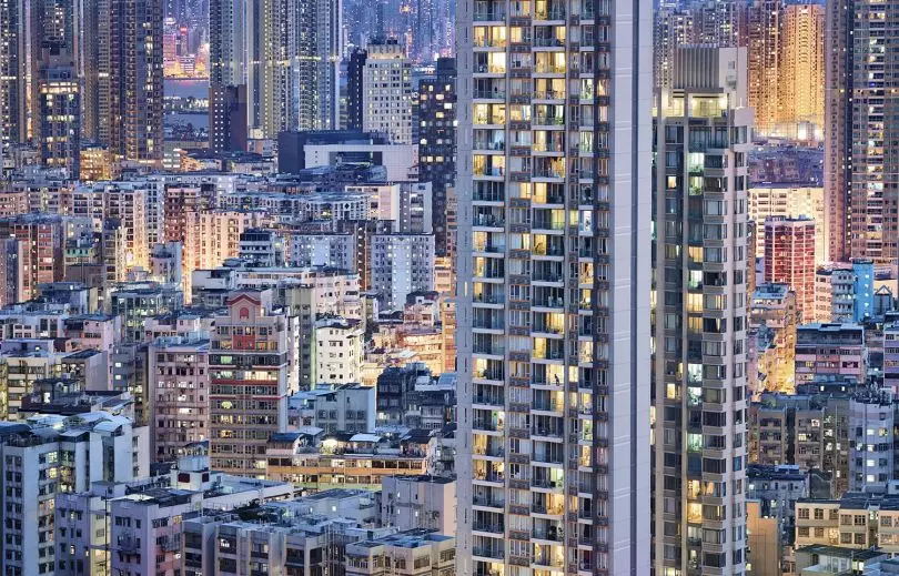 The Blue Moment: a nappalról az éjszakára való átmenet megörökítése Hongkong ipari szívében 4880_4