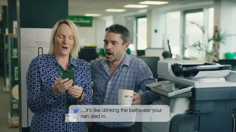 Fold7-ning Carlsberg-ning yangi reklamasi, Mean Tweets, bu haqiqatan ham 