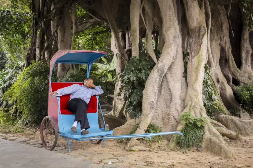 Gihimo sa China: Ang photographer sa kalye nagkuha sa kontemporaryong kultura sa camera 5149_8