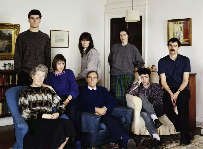 The Smith Family, Fife 1989 © Thomas Struth