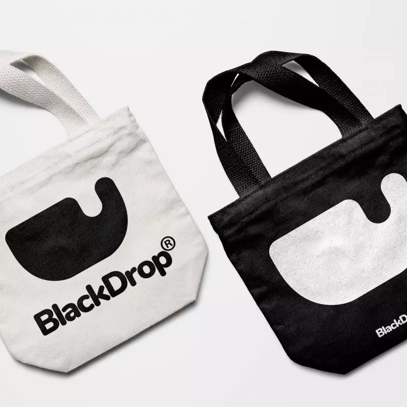 Blackdrop Brand Identity dening Aleks Brand minangka Juara ing Kategori Desain Grafis lan Komunikasi Visual, 2019 - 2020