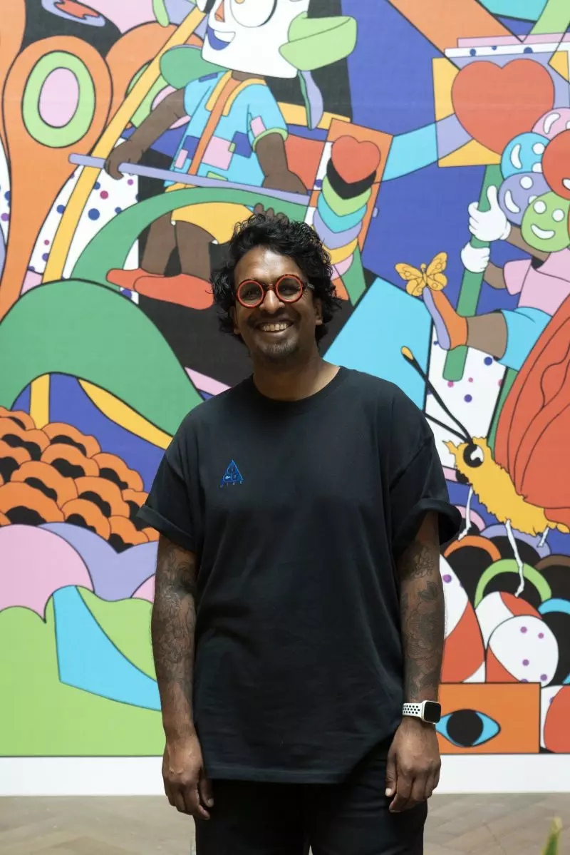 Murugiahs psykedeliske vægmaleri hylder inklusivitet og kreativitet hos Saatchi & Saatchi