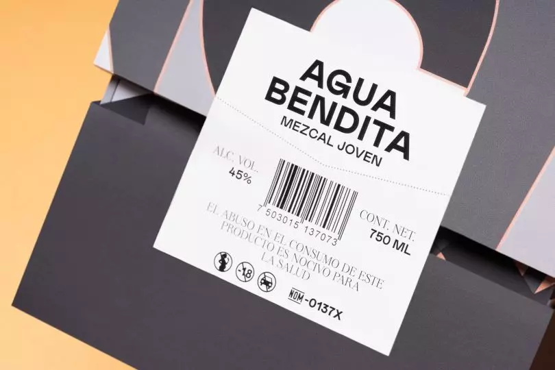 Футуранын Agua Bendita Mezacal үлгүлөрү эрежелерди бузууну жана нормаларды бузууну белгилейт 5476_4