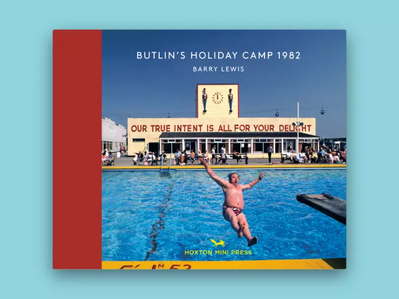 Barri Lewisiň 1982-nji ýyldaky dynç alyş lageri [Hoxton Mini Press] tarapyndan çap edildi (https://www.hoxtonminipress.com/products/butlins-holiday-camp-1982)