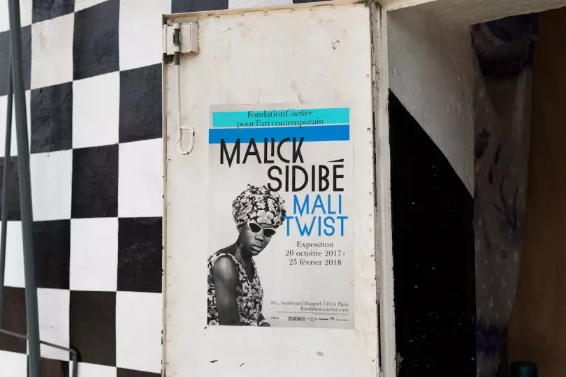 Band Malian sareng duta WaterAid Songhoy Blues ngadatangan deui studio potret ikonik Malick Sidibé taun 1960-an 5763_3