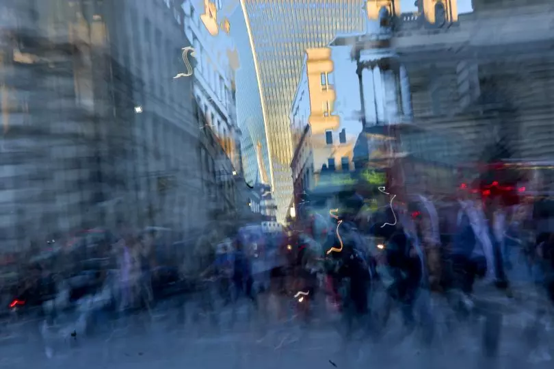 Sundown at Bank Junction: Seri fotografi menangkap rentang waktu antara senja dan senja 5785_1