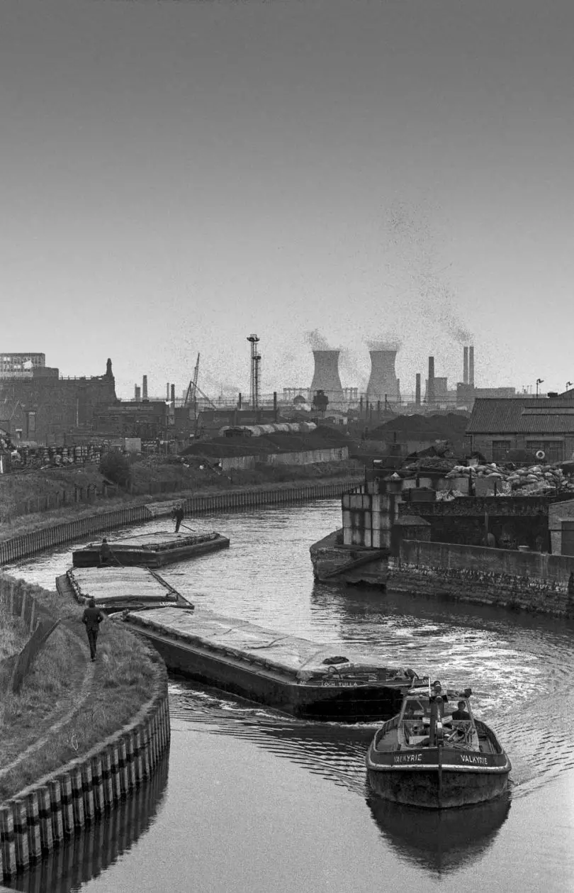 River Lea, 1971 © Нейл Мартинсон