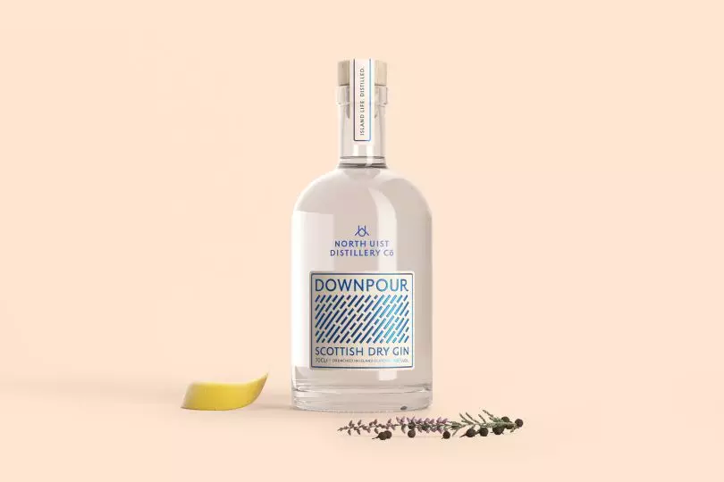 Studioul Jamhot din Glasgow lansează un nou brand pentru North Uist Distillery Co din Scoția. 6187_4