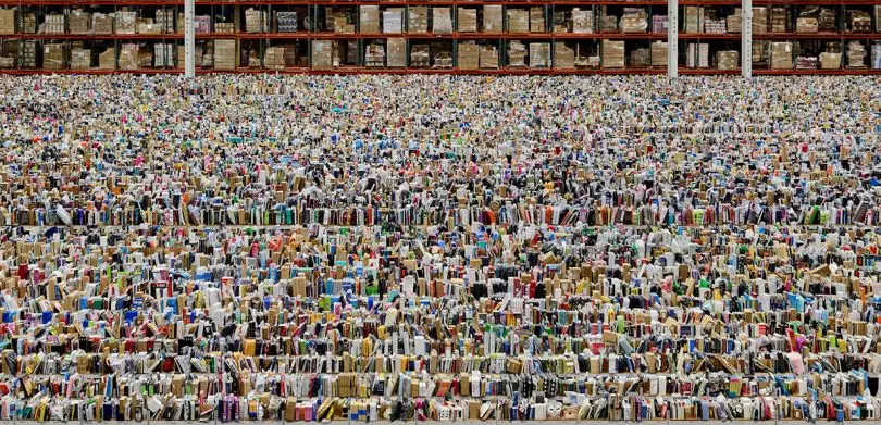 Andreas Gursky Amazon, 2016 Inkjet-Lomitusi 207 x 407 x 6.2 cm © Andreas Gursky/DACS, 2017 Fa'aaloaloga: Sprüth Magers