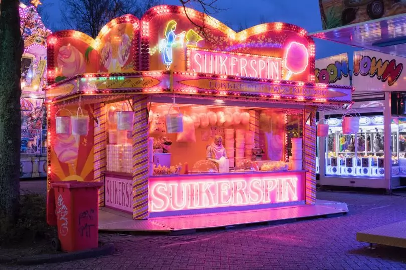 Foto ndị na-edekọ mgbanwe omenala nke funfairs na Netherlands 6597_6