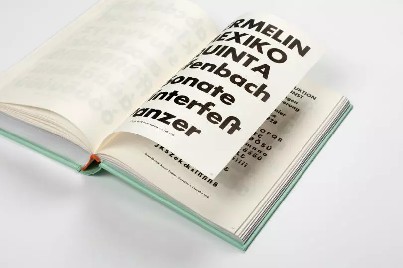 Futura: The Typeface ialah pameran yang menakjubkan dari salah satu muka taip yang paling popular 6650_1