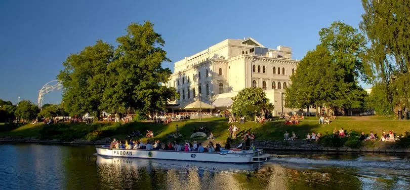 Visita turística a Paddan