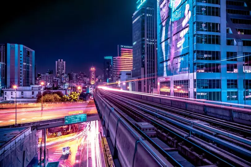 Bangkok Glow: Seri fotografi futuristik oleh Xavier Portela terlihat bermuatan listrik 6679_10