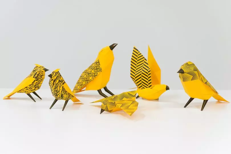 The Paper Aviary mendarat di St James's Market dengan lebih dari 100 burung tropis warna-warni 6931_6