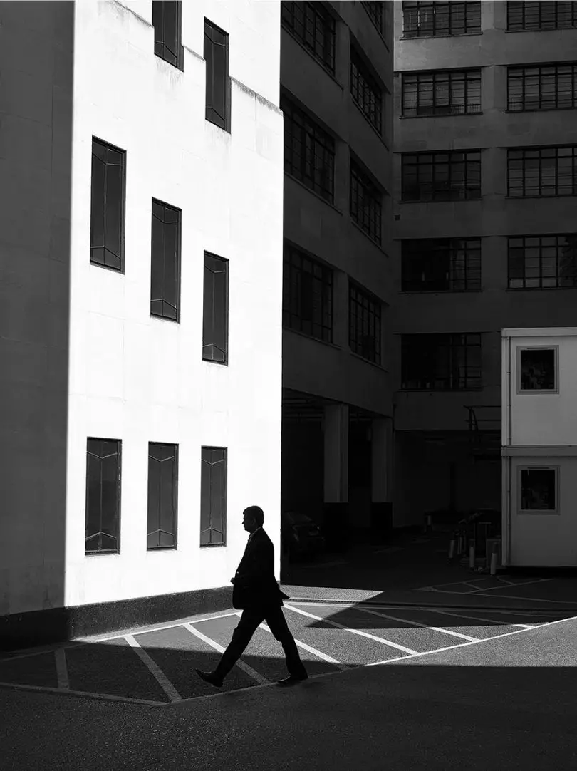 Geometrix: Photographer seeks out light and shadow in London's dark spaces 7245_2