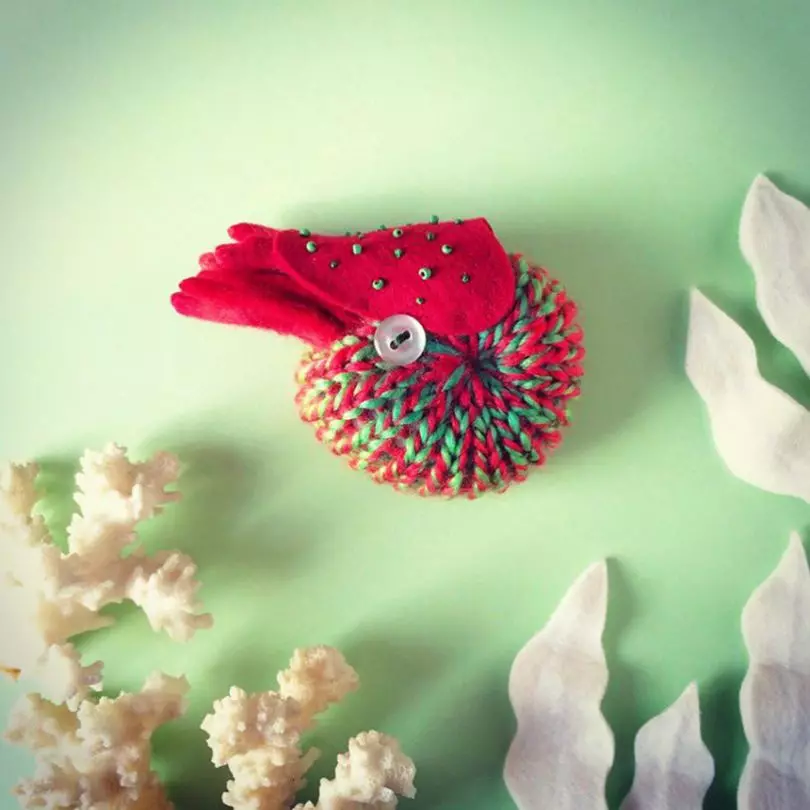 Nautilus Brooches: Wearable felt art of marine life crafted by Hiné Mizushima 7266_7