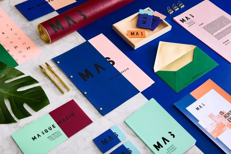 Designová firma Masquespacio odhaluje svou novou identitu značky a barevné studio 7461_2
