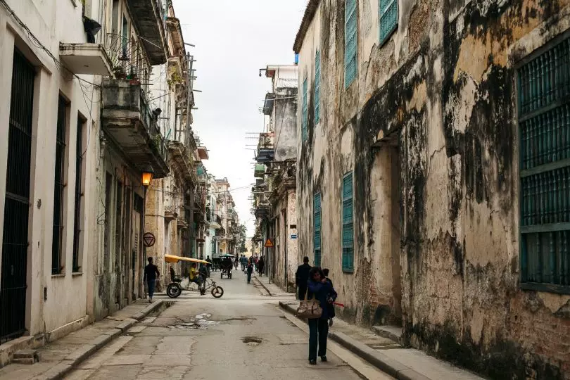كوبا الأصلية: يوثق المصور تشارلي كليفت الواقع المدهش لكوبا 7469_19