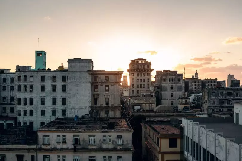 Справжня Куба: фотограф Чарлі Кліфт документує дивовижну реальність Куби 7469_4