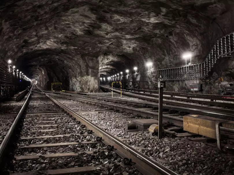 Undererasty peýza .lar: Bütin dünýäde metro tunelleriniň özüne çekiji suratlary 7622_9