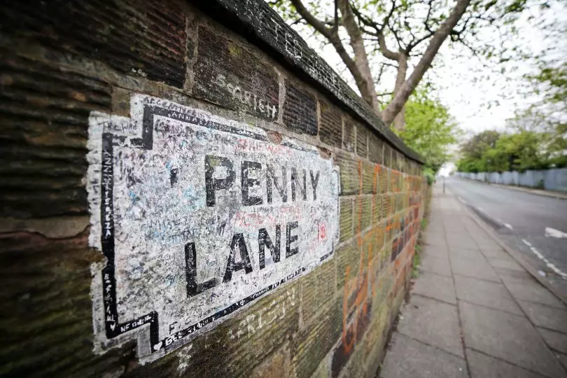 Penny Lane. Gambar dilisensi liwat Adobe Stock