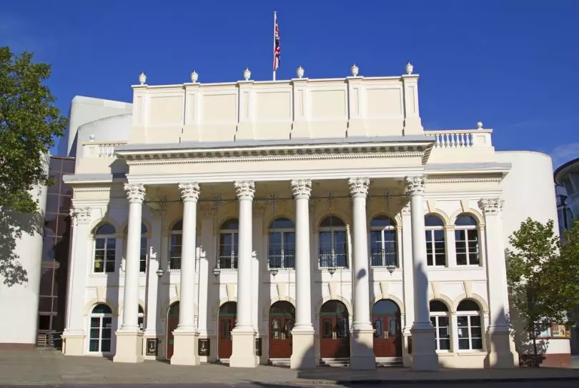 Teatro Real Nottingham. Crédito da imagem: [Shutterstock.com](http://www.shutterstock.com)