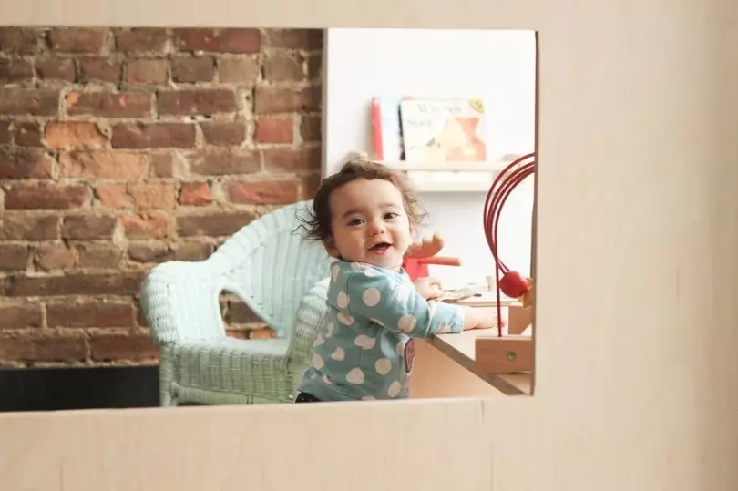 Image de marque mignonne et ludique pour un nouveau café adapté aux bébés à Montréal 7931_7