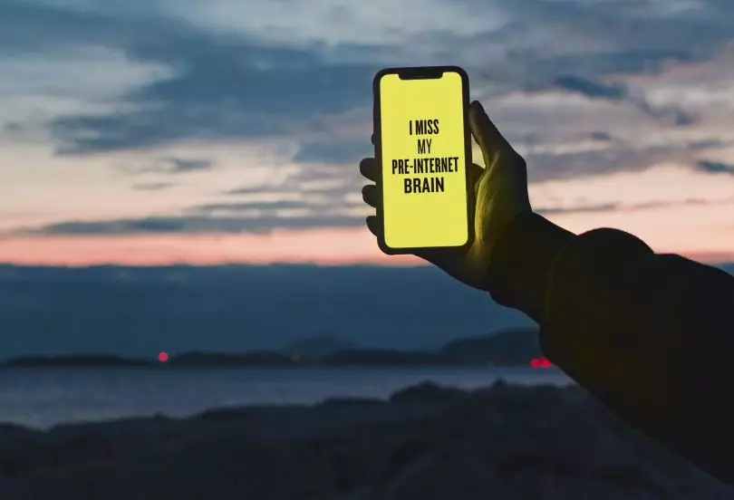 Hulagway sa maayong kabubut-on ni Douglas Coupland, Slogans for the 21stCentury, ug Maria Francesca Moccia / EyeEm, pinaagi sa Getty Images