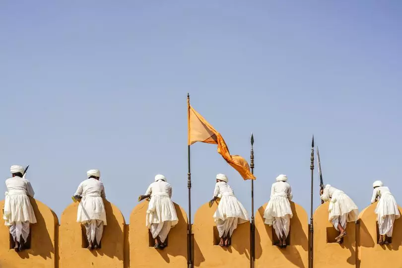 Kubu Amer, Rajasthan, India, c. 1592. Foto oleh Chris Schalkx – [@chrsschlkx](https://www.instagram.com/chrsschlkx)