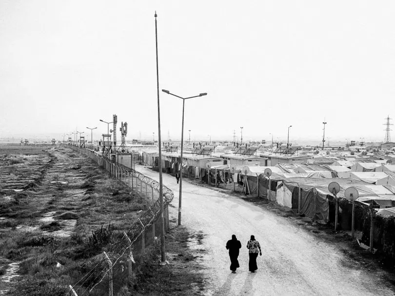 Louder Than Bombs: Teenage-fotograaf dokumintearret de oarloch yn Syrië mei macht 8362_15