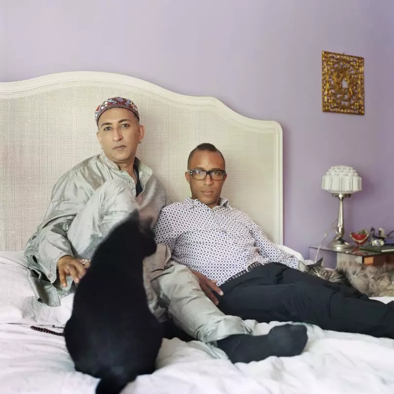 Being Queer, Feeling Muslim: Lia Darjes documenta os gais e a súa relixión 8425_1