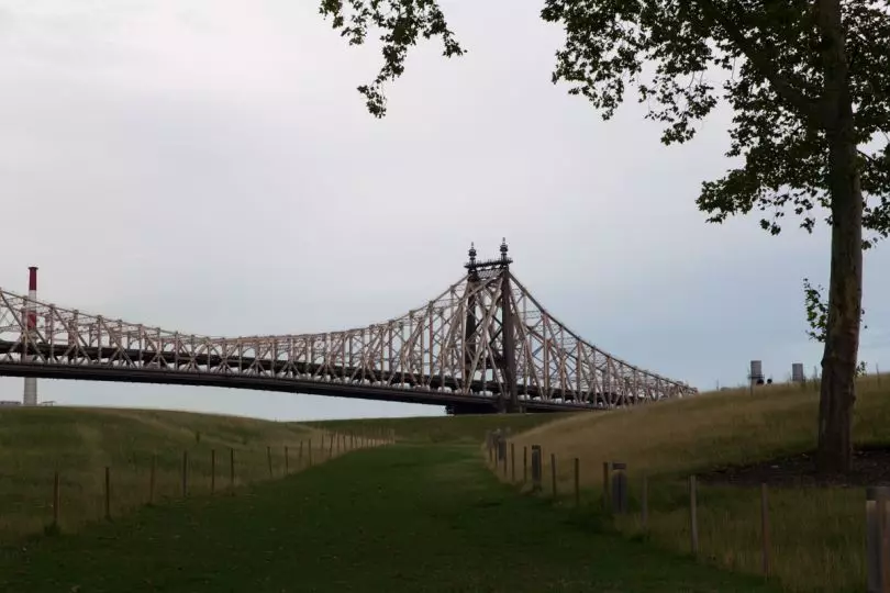 Estados Unidos cuando no hay nada que hacer: imágenes auténticas de Luca Arena de una ola de calor en Nueva York 8463_12