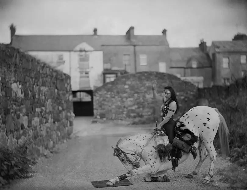 Cirka darbs: fotogrāfs Pīters Leiverijs pavada 50 gadus, dokumentējot Lielbritānijas cirkus 8567_2