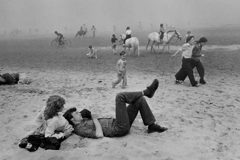 Ob morju: fotografije na severovzhodni obali Anglije v poznih 1970-ih