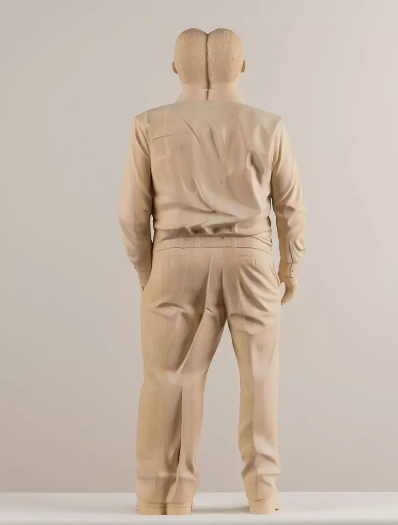 Distressed Wood: le sculture meravigliosamente inquietanti di Paul Kaptein 8752_11