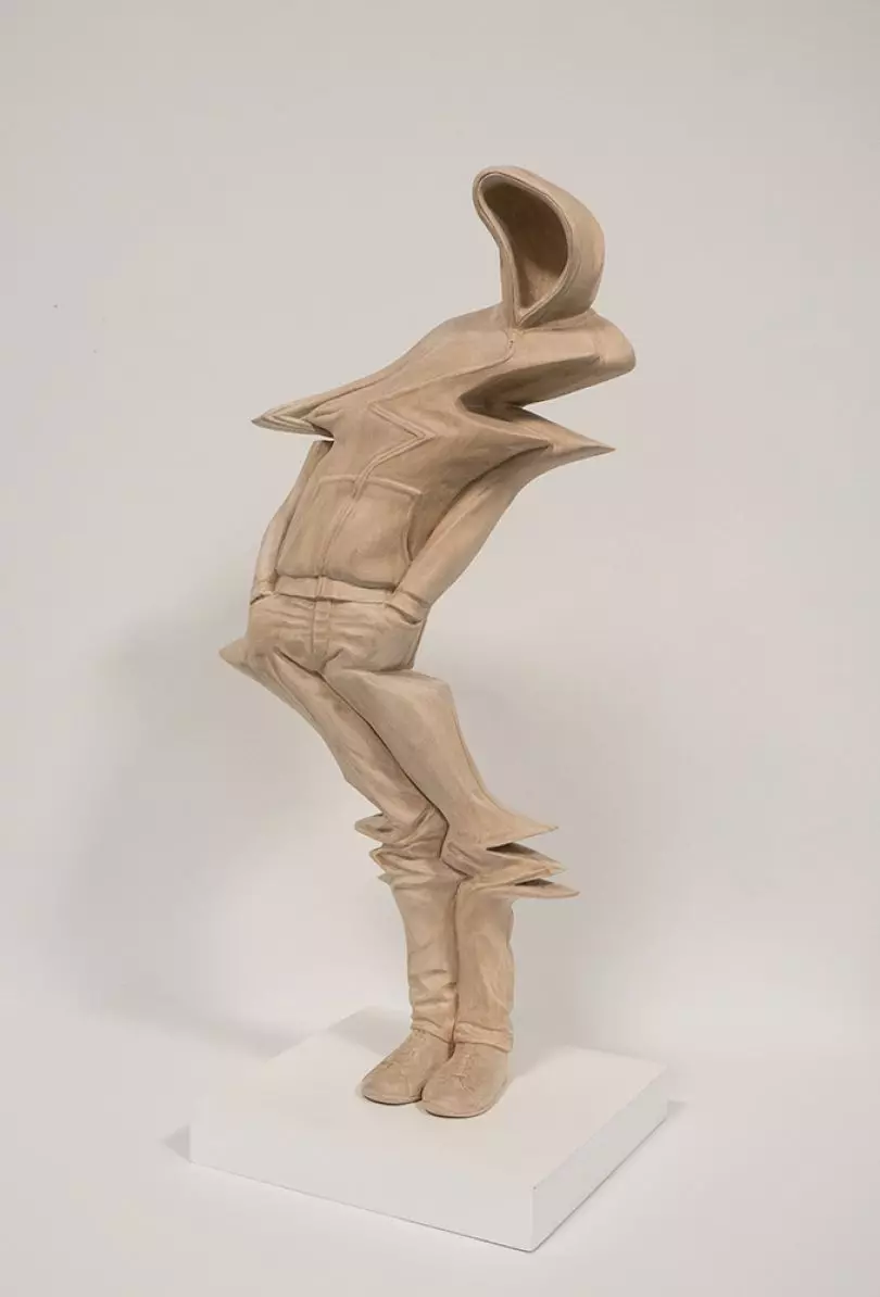 Distressed Wood: le sculture meravigliosamente inquietanti di Paul Kaptein 8752_4