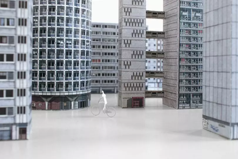 Edificios brutalistas en miniatura en papel por el estudio de diseño Zupagrafika 8788_7