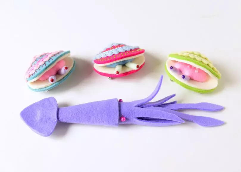 Mali broševi od školjki: slatki umjetnički nakit od filca Hiné Mizushime inspiriran morem 8839_6
