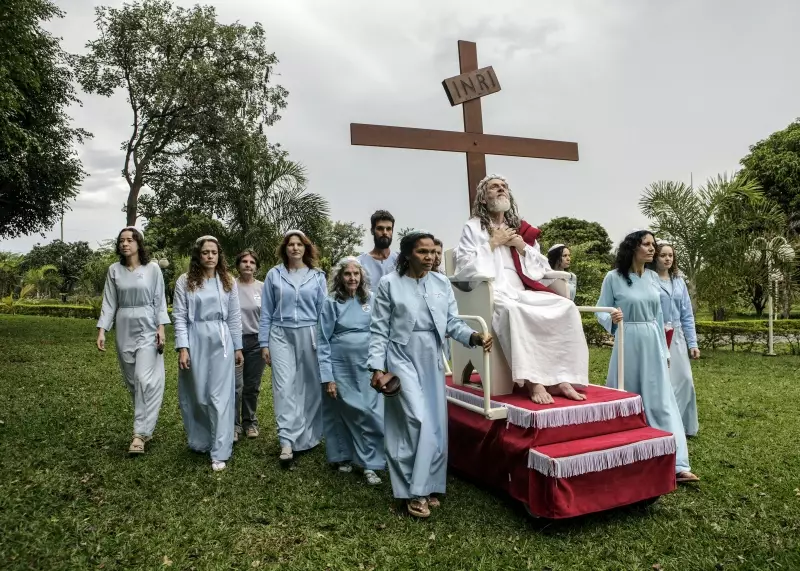 Viimeinen testamentti: Jonas Bendiksen kertoo seitsemästä miehestä, jotka väittävät olevansa Messias