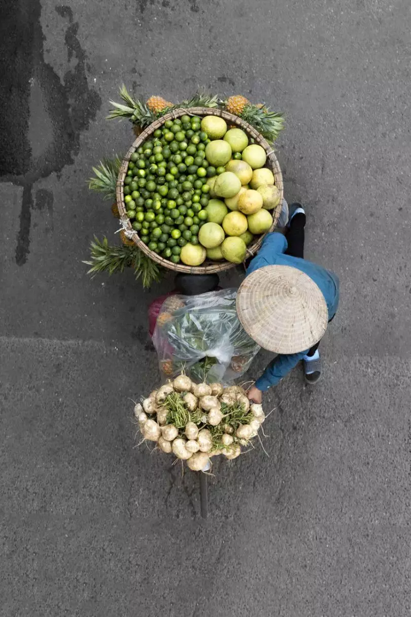 Yukarıdan Satıcılar: Fotoğrafçı, Hanoi'nin renkli tüccarlarını fotoğrafladı 9025_9