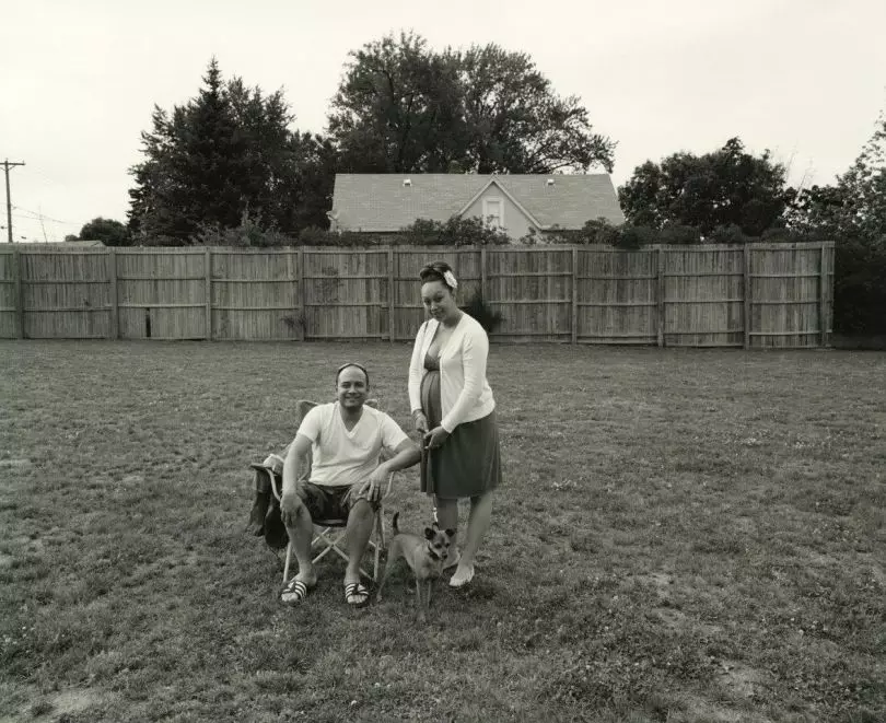 Famylje mei hûn, St. Paul, Minnesota, 26. june 2015 | Ofbyldings copyright Tom Arndt, mei hoflikens fan Howard Greenberg Gallery