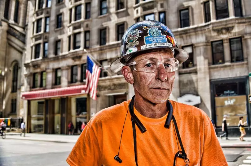 Hardhats of New York City: Leland Bobbé fotograferar de märkliga människorna som bygger det stora äpplet 9088_10