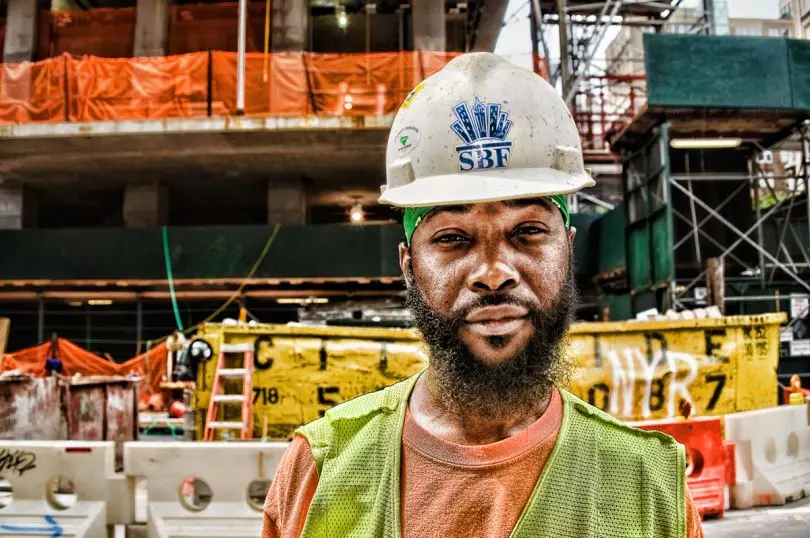 Hardhats vun New York City: Leland Bobbé fotograféiert déi bemierkenswäert Leit, déi de Big Apple bauen 9088_2