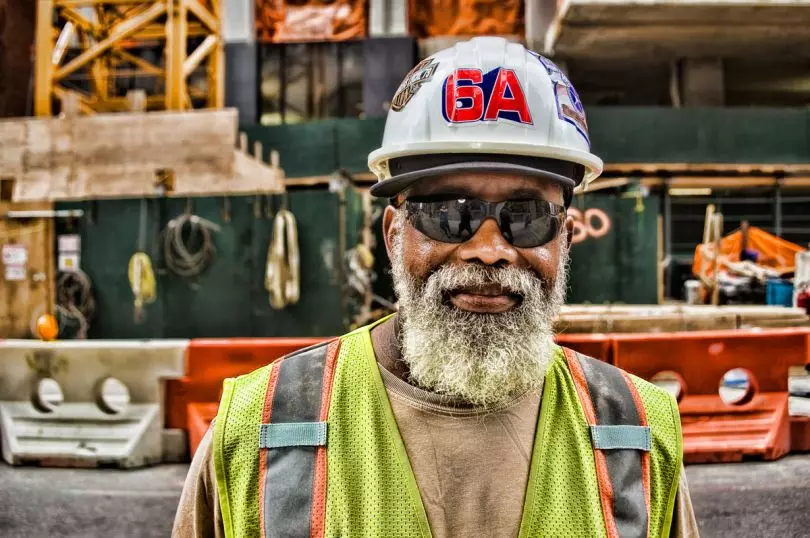 Niujorko „Hardhats“: Lelandas Bobbé fotografuoja nuostabius žmones, statančius Didįjį obuolį 9088_3