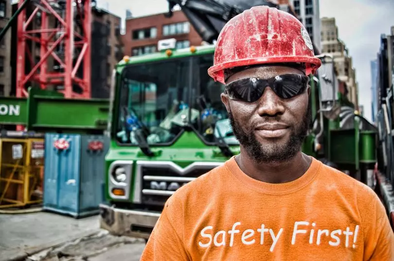 Niujorko „Hardhats“: Lelandas Bobbé fotografuoja nuostabius žmones, statančius Didįjį obuolį 9088_5