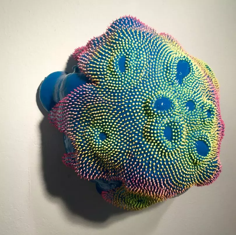 Sculptures suintantes et tombantes étrangement belles de Dan Lam 9089_16